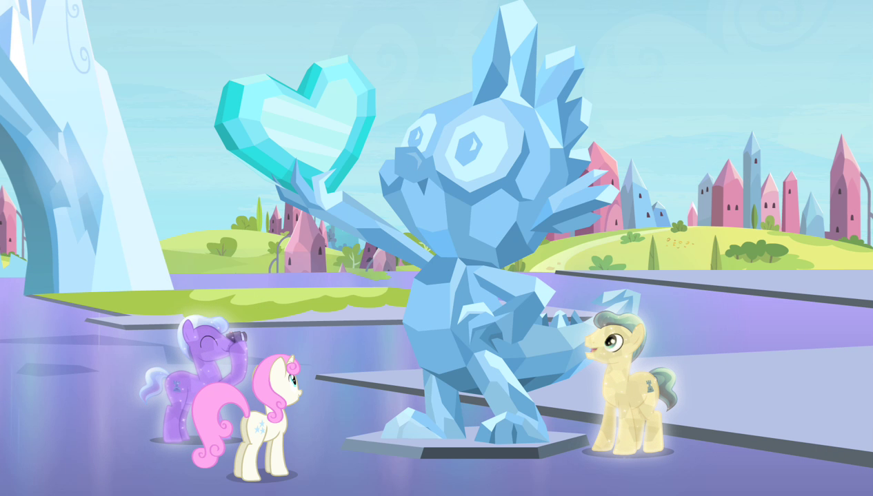Crystal_statue_of_Spike_S4E24 – Equestrian City